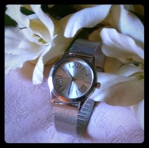 Vintage | Accessories | Vintage Unisex Mesh Band Watch | Poshmark